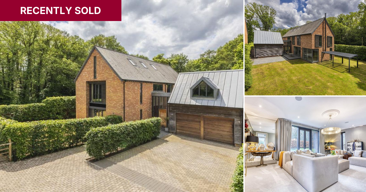 5 bed detached house for sale in Longcross, Surrey | Buckinghams